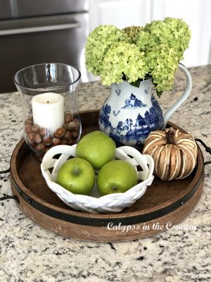 How to Decorate with Round Trays (Simple Tips and Photos) - Calypso in ...